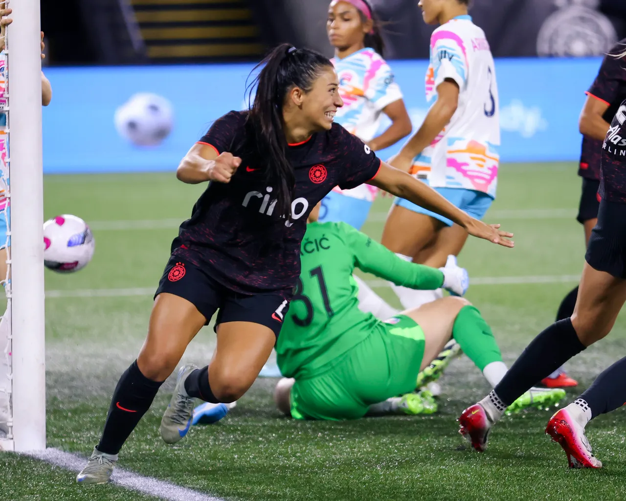Stumptown Radio - Portland Thorns Edition: Reyna Reyes Interview (Video ...